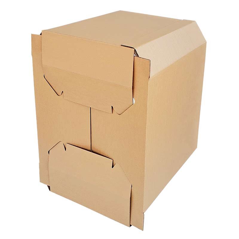 Contenedores de cartón con tarima para envíos consolidados.